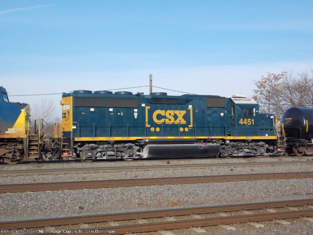 CSX 4451